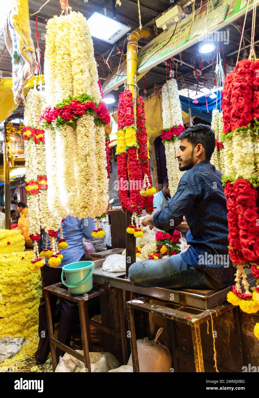 The Mysore Flower Market India Stock Photo - Alamy