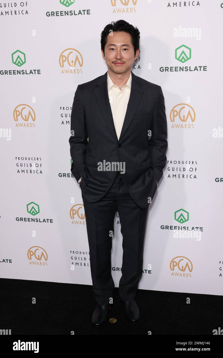 Hollywood, USA. 25th Feb, 2024. Steven Yeun attends the 35th Annual ...