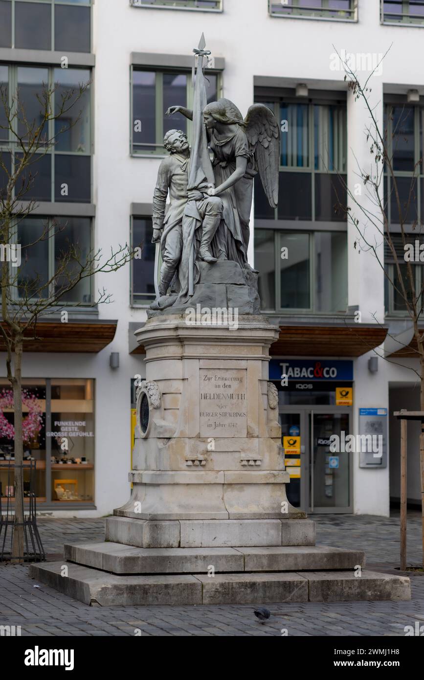 A historical statue to remember German war heroes standing in Straubing ...