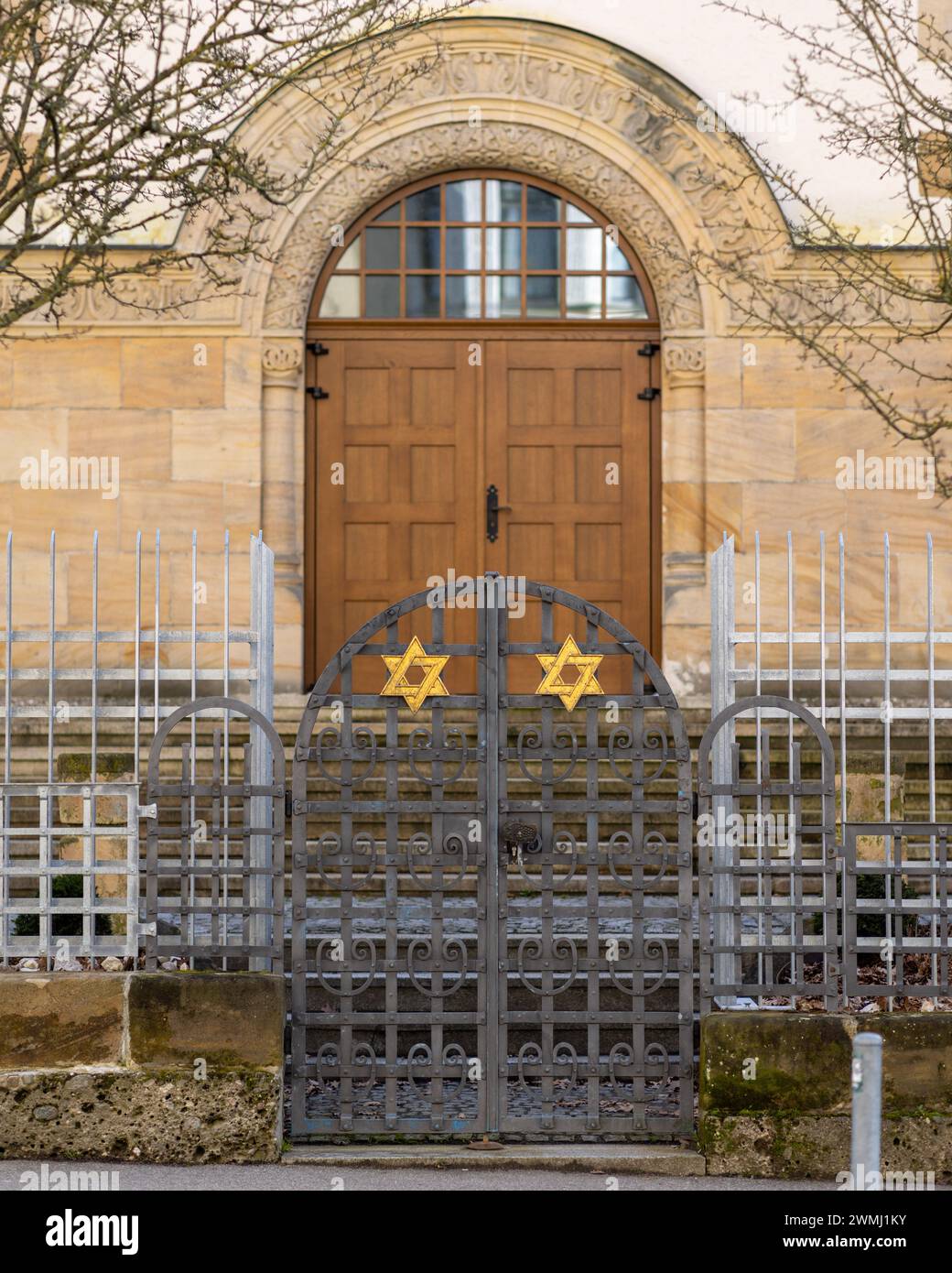 An entrance to Jewish synagogue in Straubing, Germany Stock Photo - Alamy