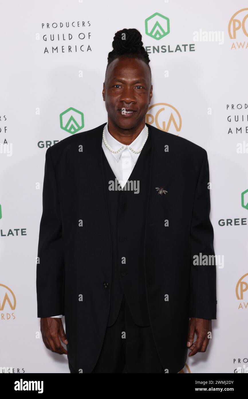 Hollywood, USA. 25th Feb, 2024. Roger Ross Williams attends the 35th ...