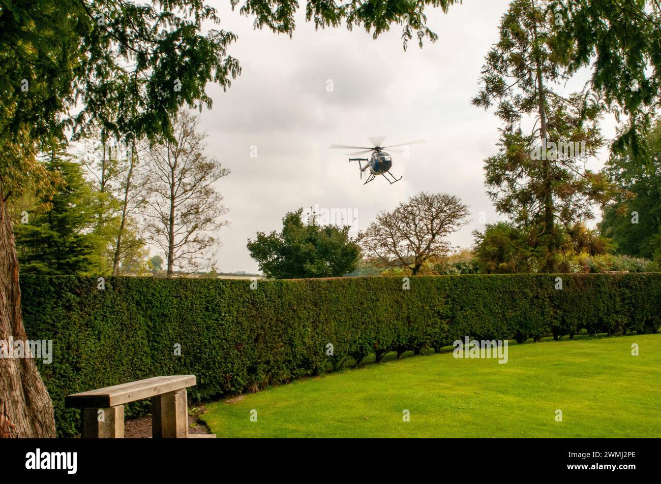 Helicopter landing at Country House Stock Photo - Alamy