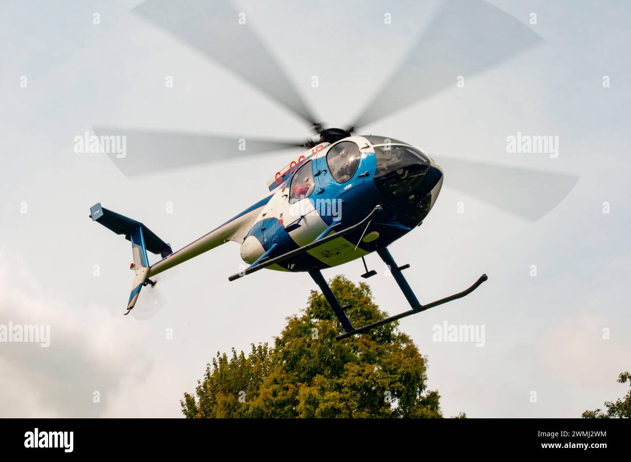 Private helicopter landing hi-res stock photography and images - Alamy