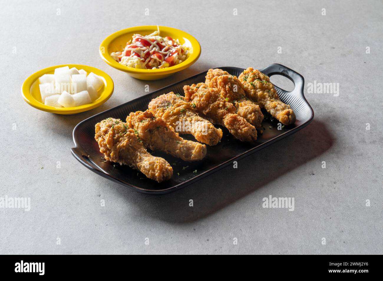 Korean boneless fried chicken hi-res stock photography and images - Alamy