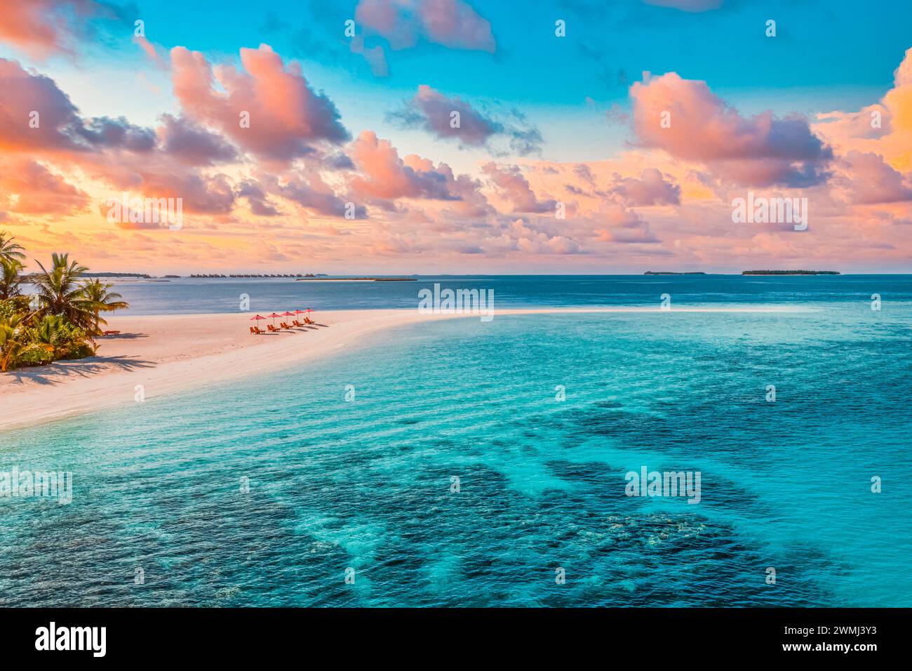 Beach wanderlust hi-res stock photography and images - Alamy