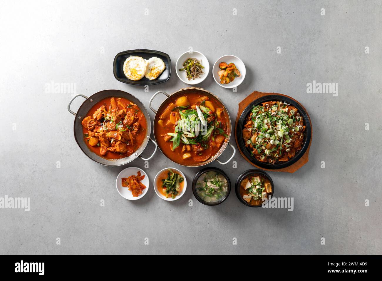 cheonggukjang, fast-fermented bean paste Old, chicken soup, fried ...