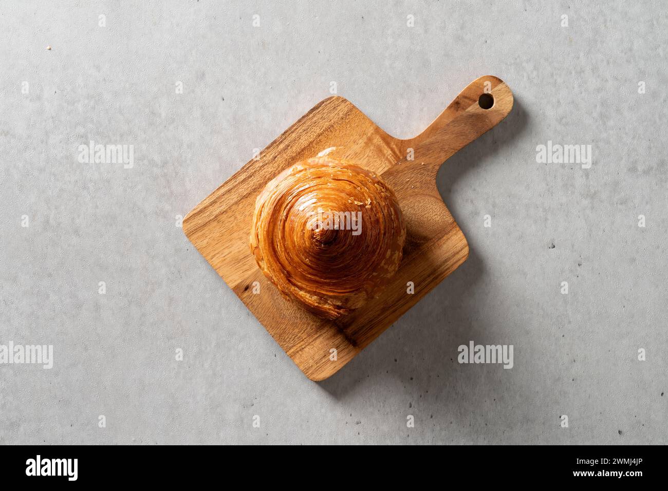 Danish rope, almond, croissant, garlic, six garlic, Mont Blanc, bread ...