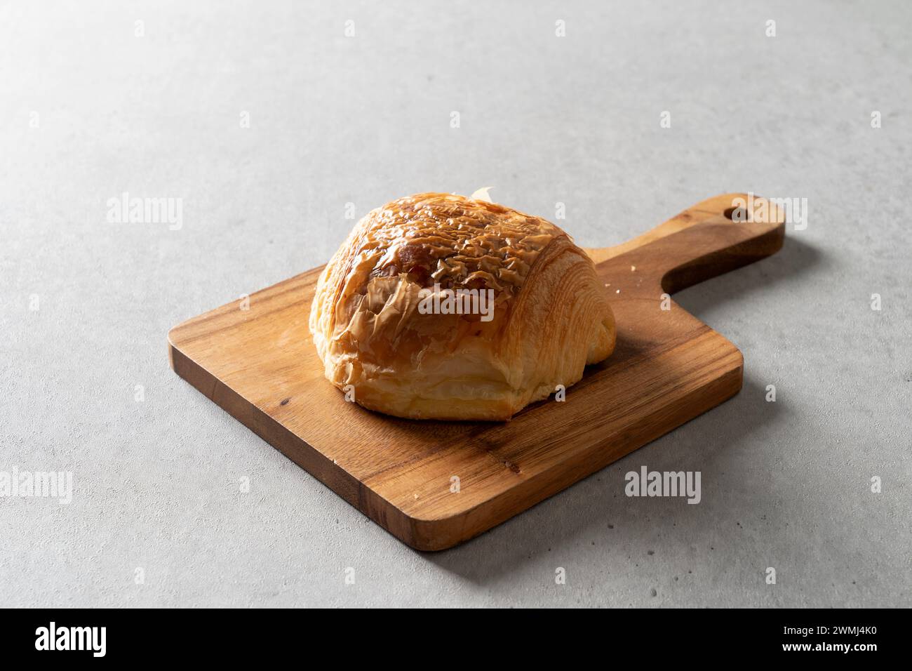 Danish rope, almond, croissant, garlic, six garlic, Mont Blanc, bread ...