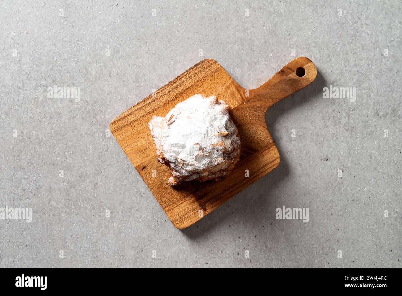 Bread au chocolat, almond, green onion, campagne, americano, coffee ...