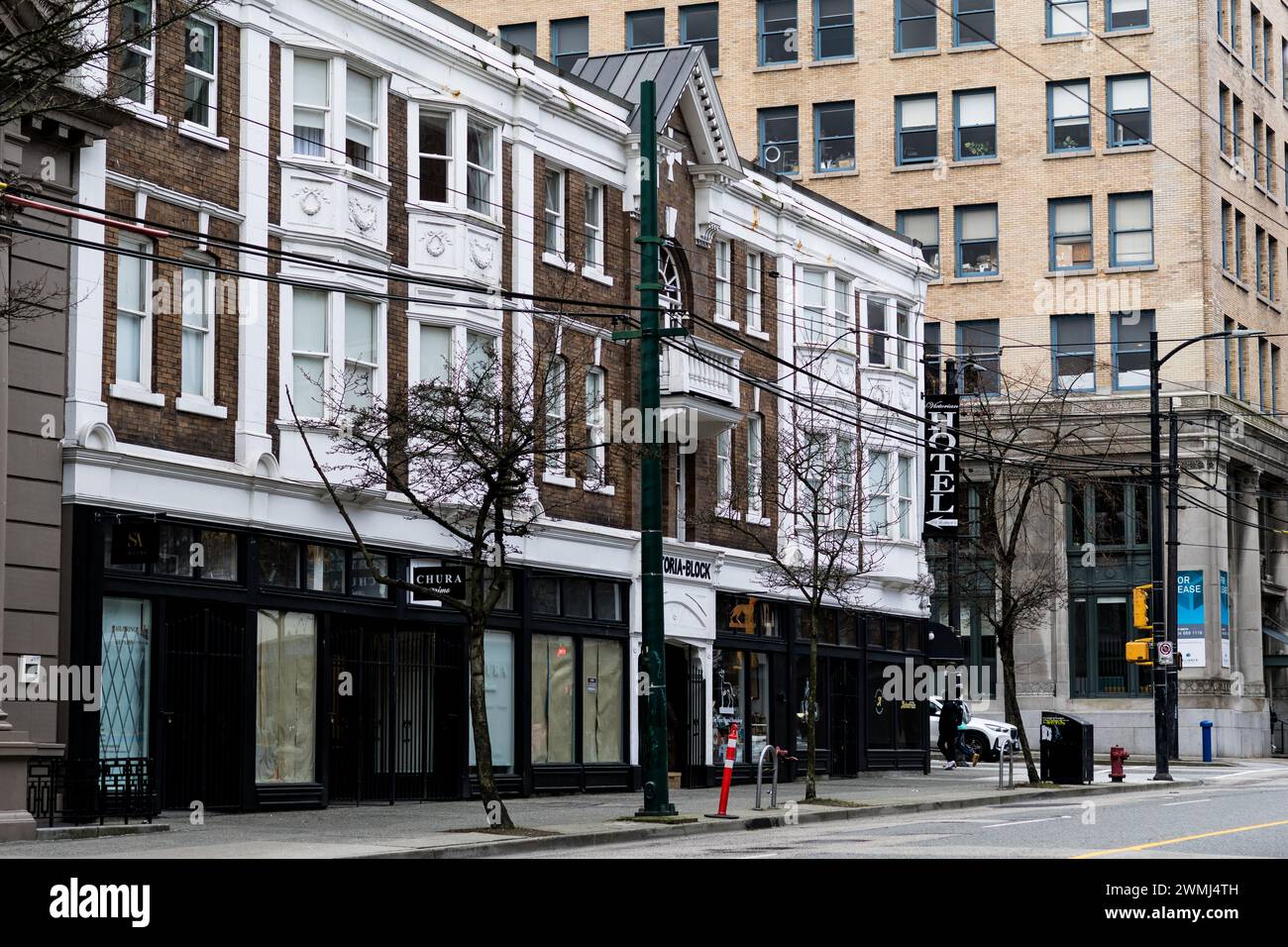 Victorian bay windows hi-res stock photography and images - Alamy