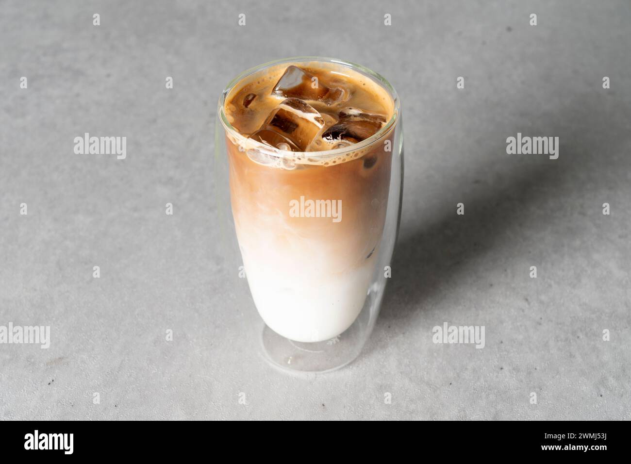 Cafe, Ice Latte, Latte, Grapefruit, Ade, Green Grape, Ade, Ssanghwa Tea ...