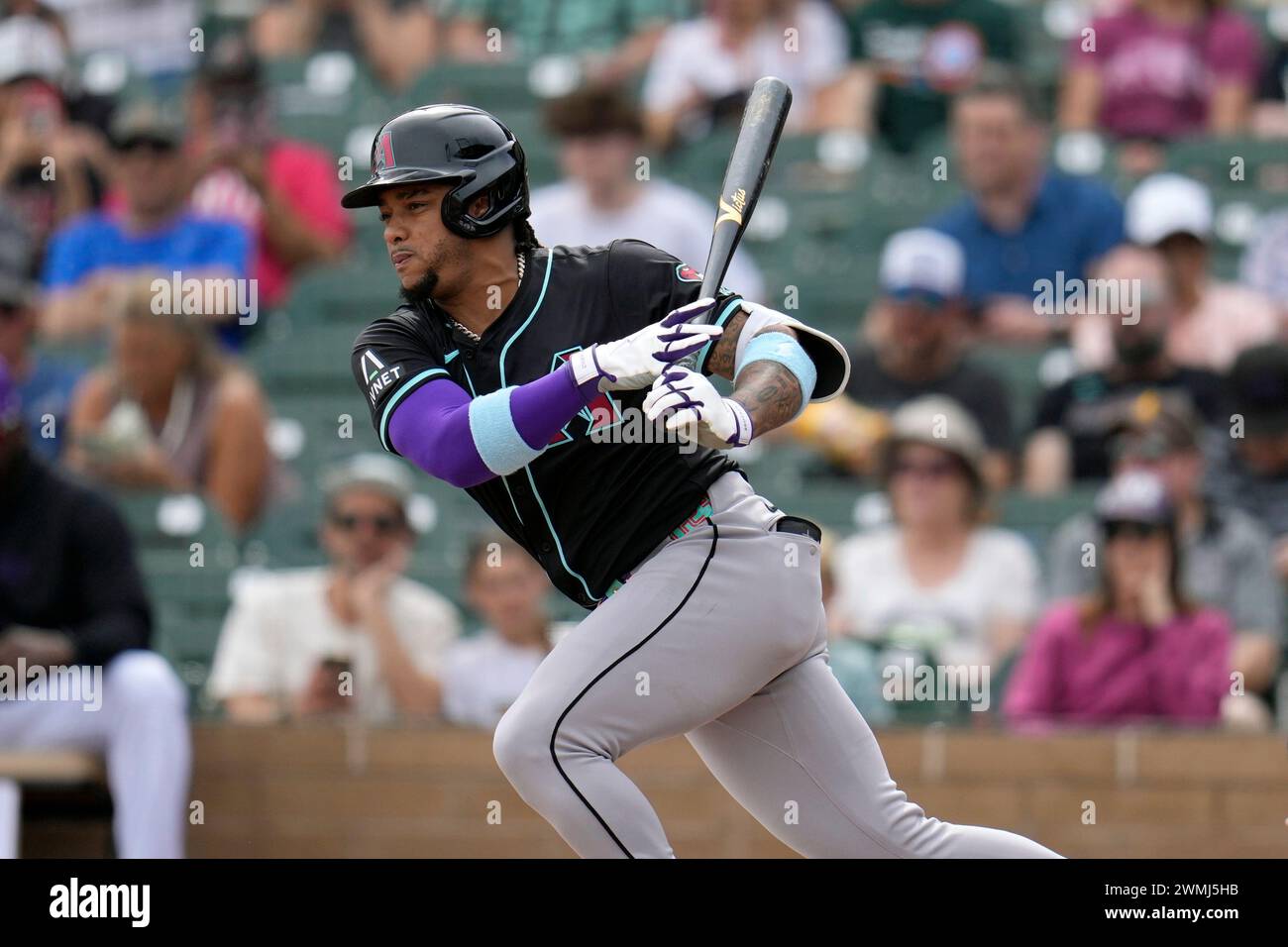 Arizona Diamondbacks' Ketel Marte follows through on his single against ...
