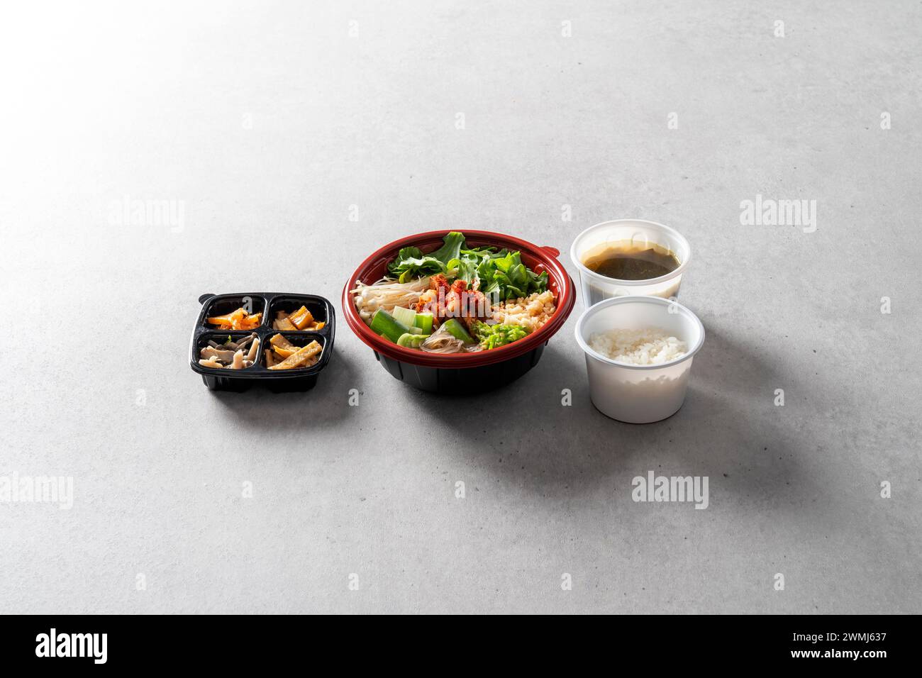 Red pepper paste bulgogi pork stew stew pork Chinese bibimbap Korean ...