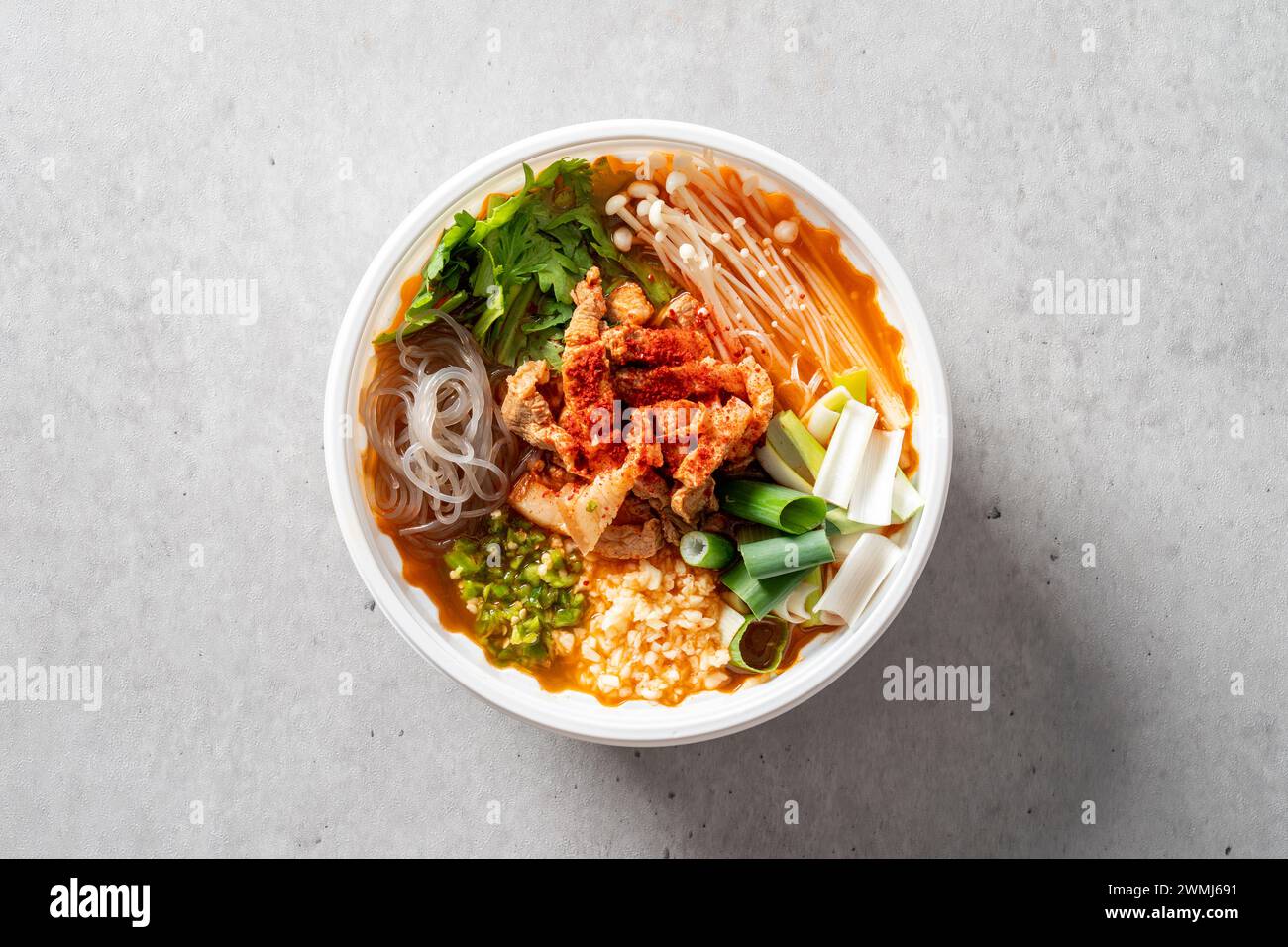 Red pepper paste bulgogi pork stew stew pork Chinese bibimbap Korean ...