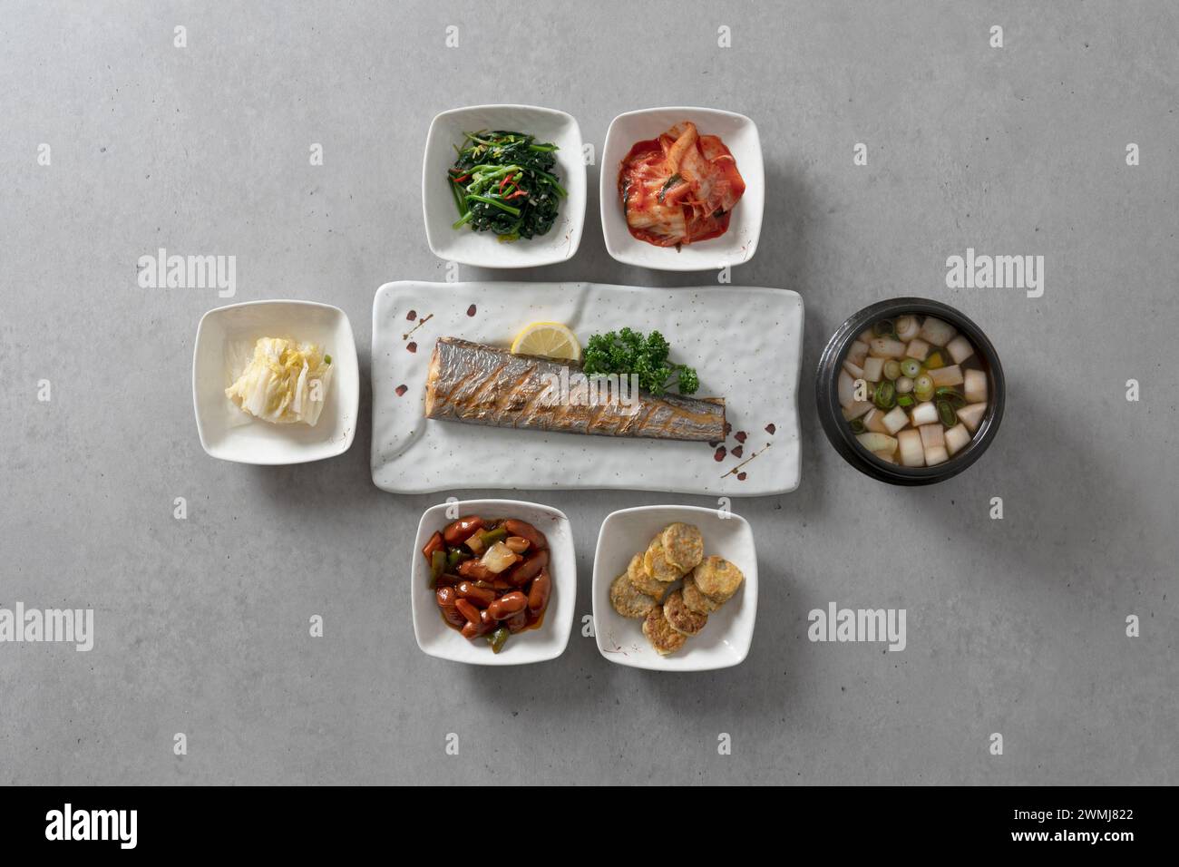 Grilled hairtail, grilled mackerel, grilled back-handled fish, grilled ...