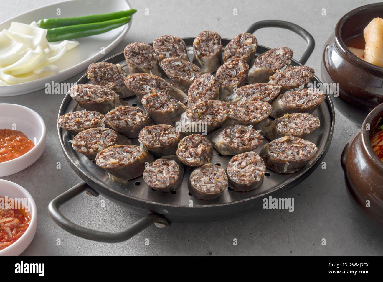 Korean food dish Boiled pork, Abai Sundae, Sundae, assorted Sundae ...