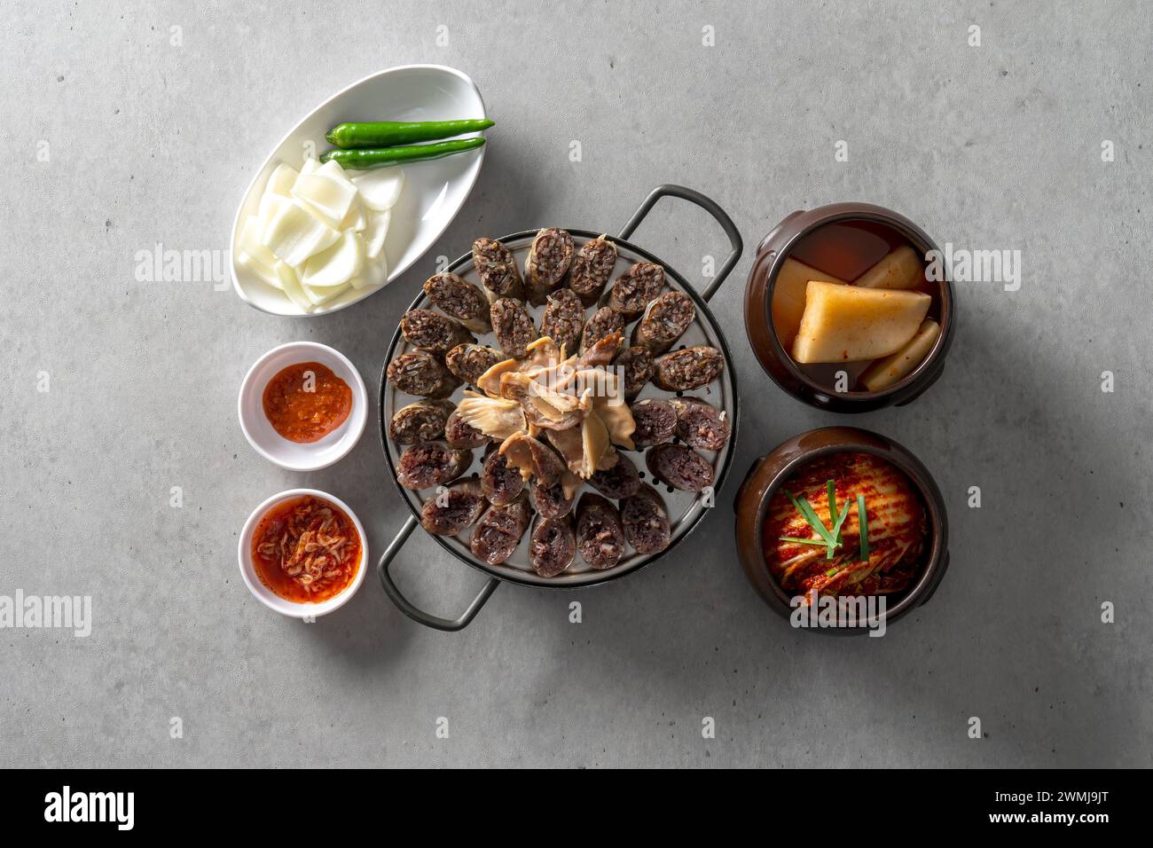Korean food dish Boiled pork, Abai Sundae, Sundae, assorted Sundae ...