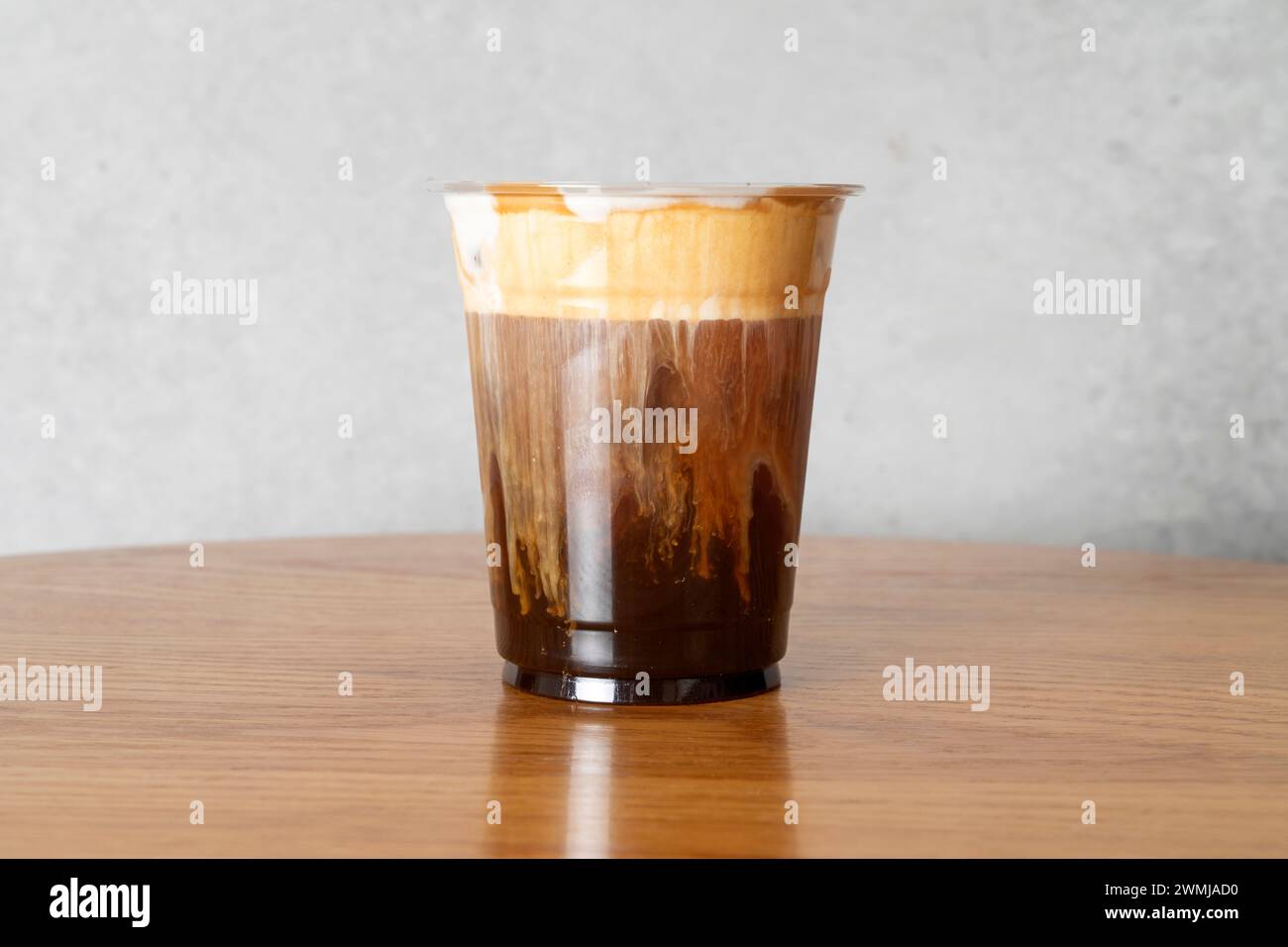 Vanilla latte, vanilla cream, Americano, coffee, milk tea, iced tea ...