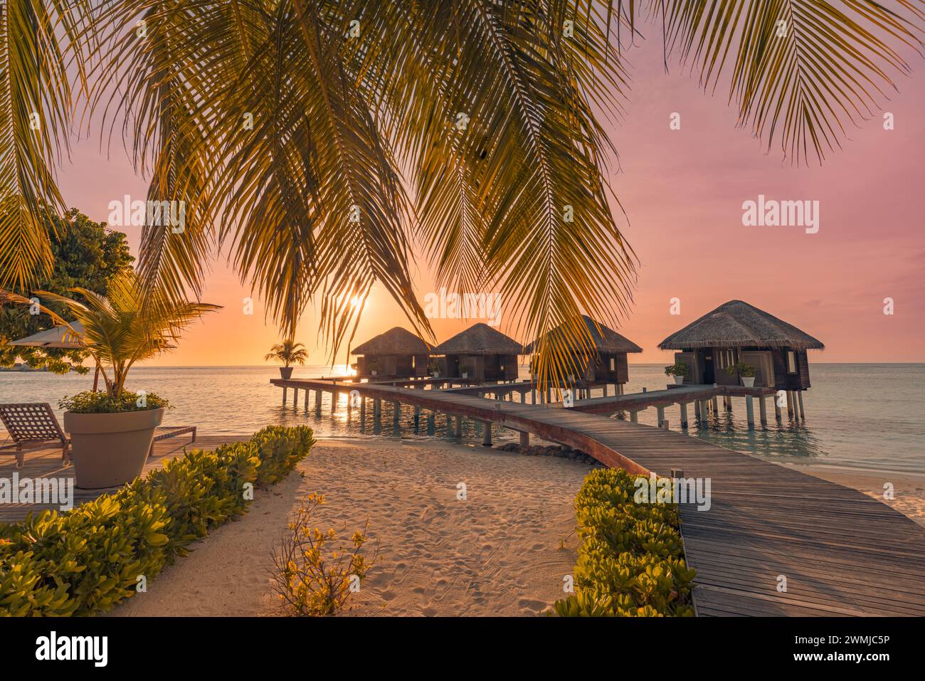 Amazing beach landscape. Beautiful Maldives sunset seascape view ...