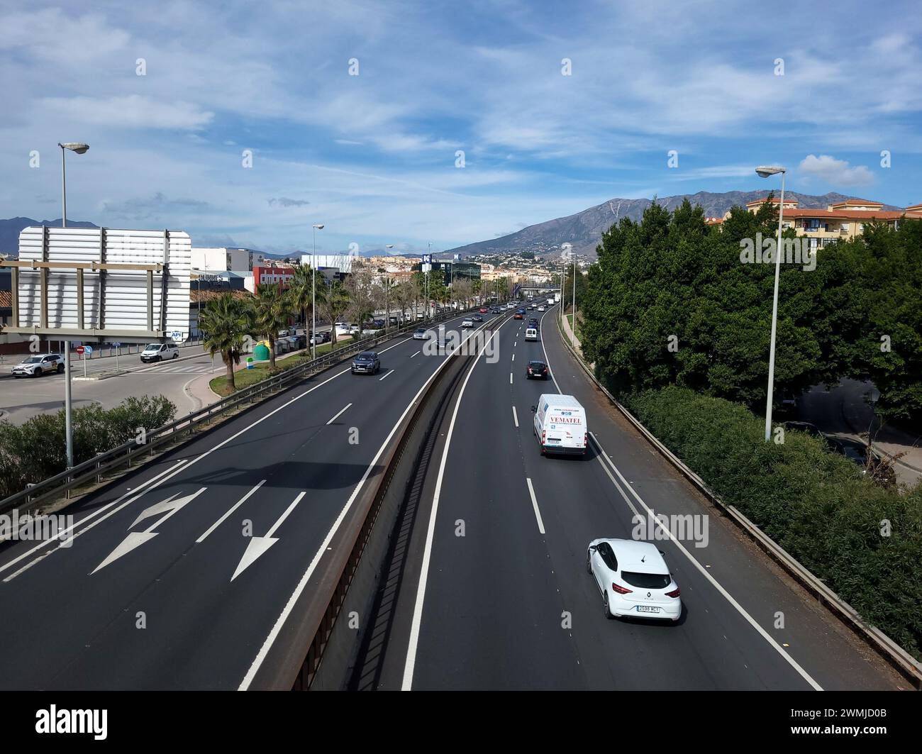 16 lane highway hi-res stock photography and images - Alamy