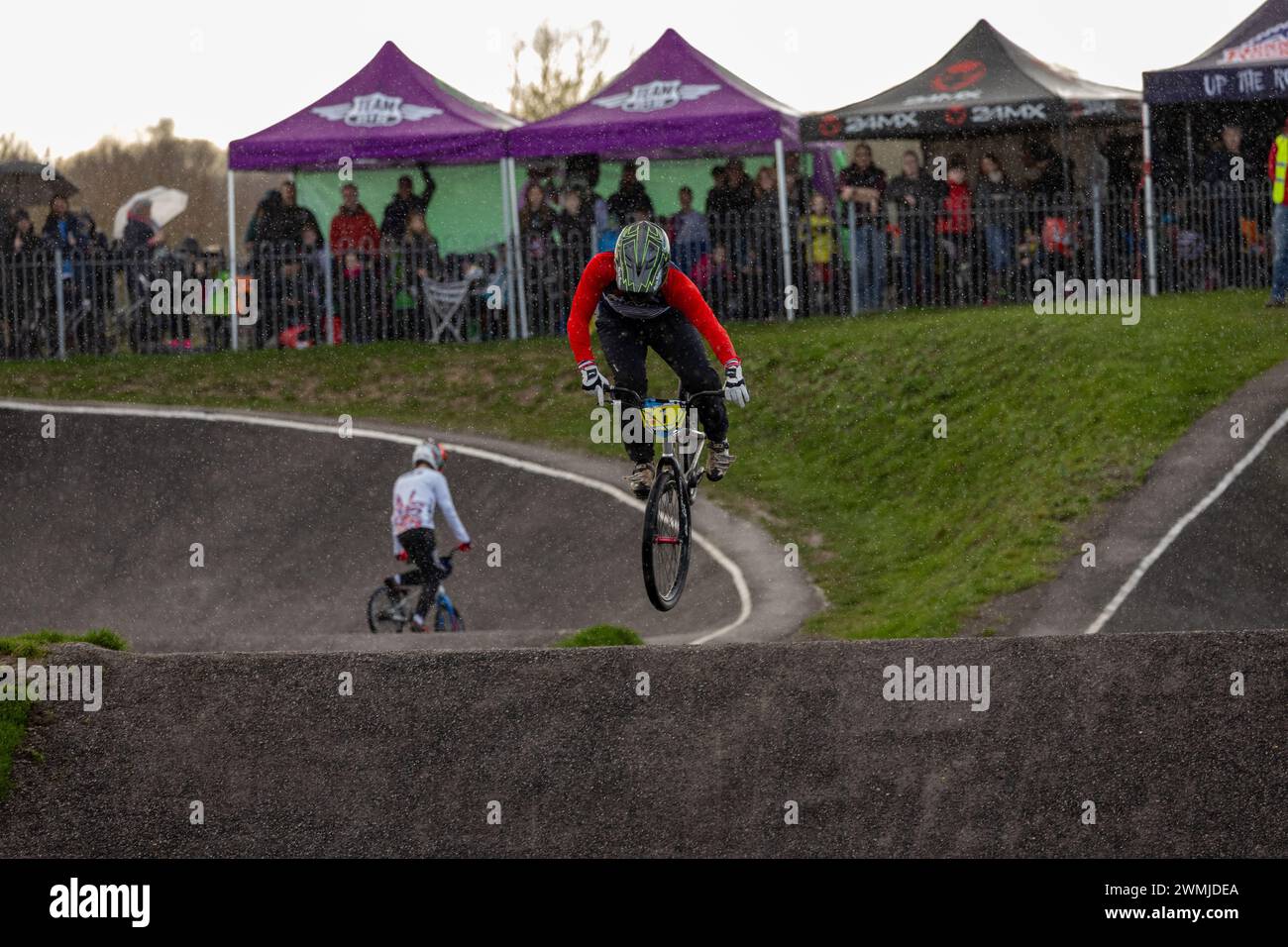 Bmx night racing hi-res stock photography and images - Alamy