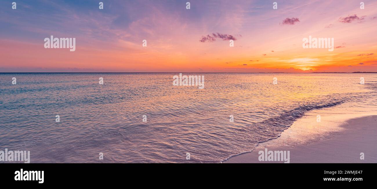 Sea sand sky beachfront sunset colors clouds, coast, horizontal ...
