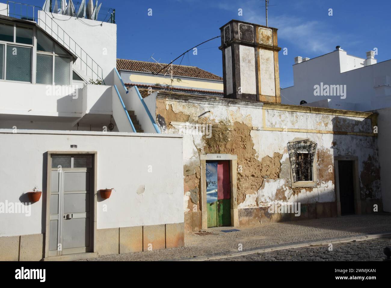 Architecture à Faro, Portugal Stock Photo - Alamy