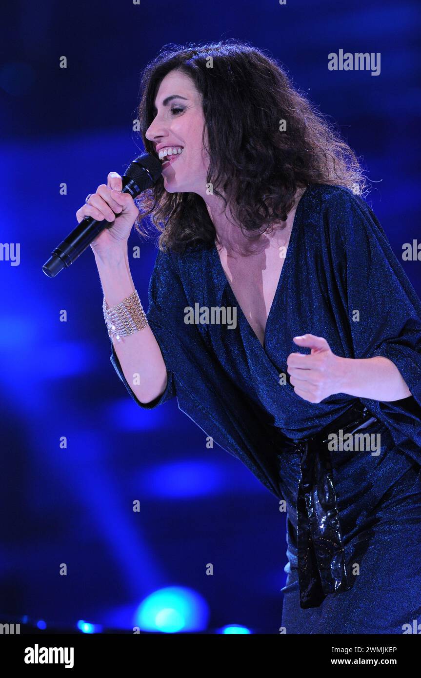 Verona Italy 07/06/2009 : Giorgia,Italian singer, during the Wind Music ...