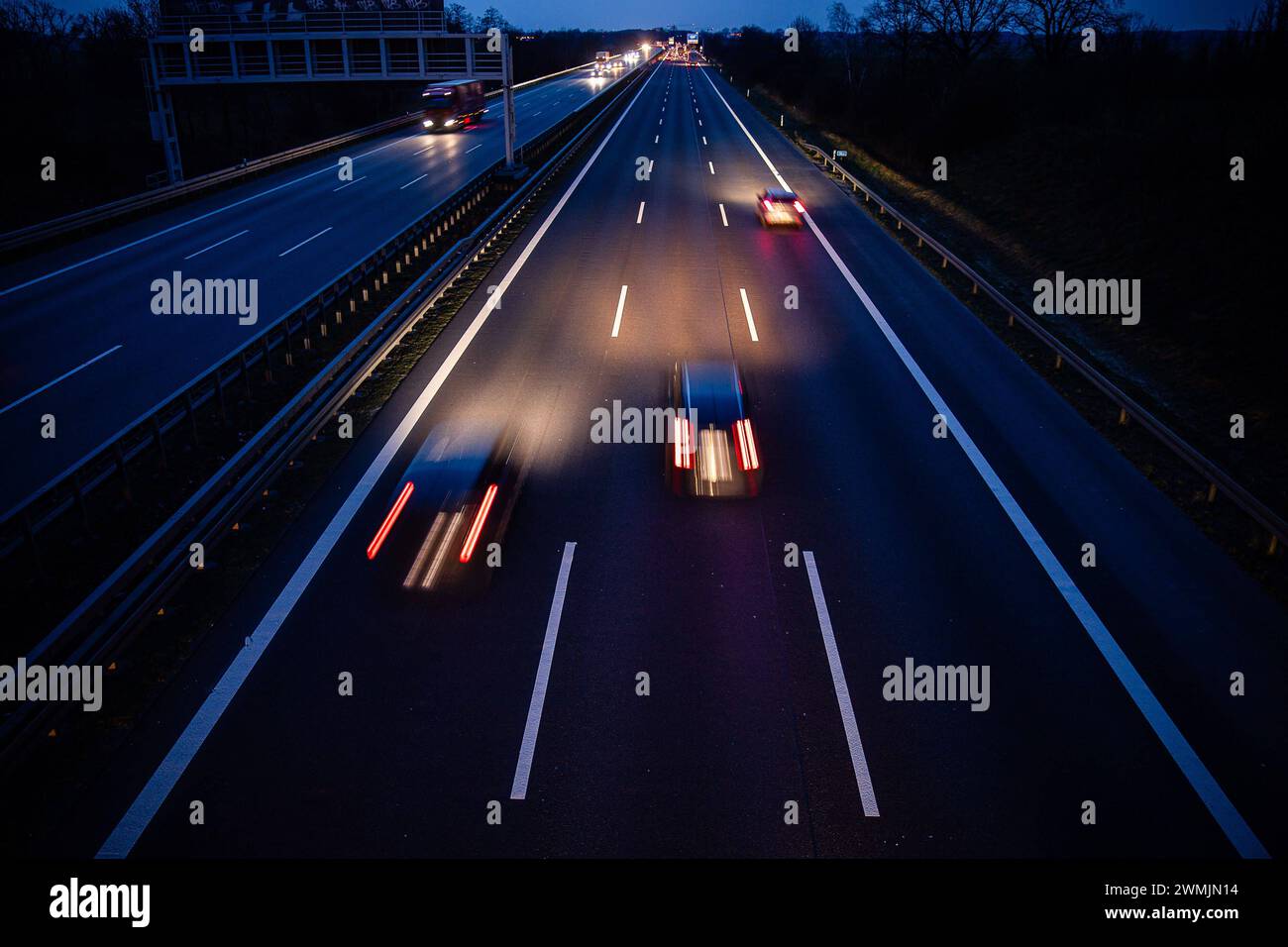 Pendel verkehr hi-res stock photography and images - Alamy