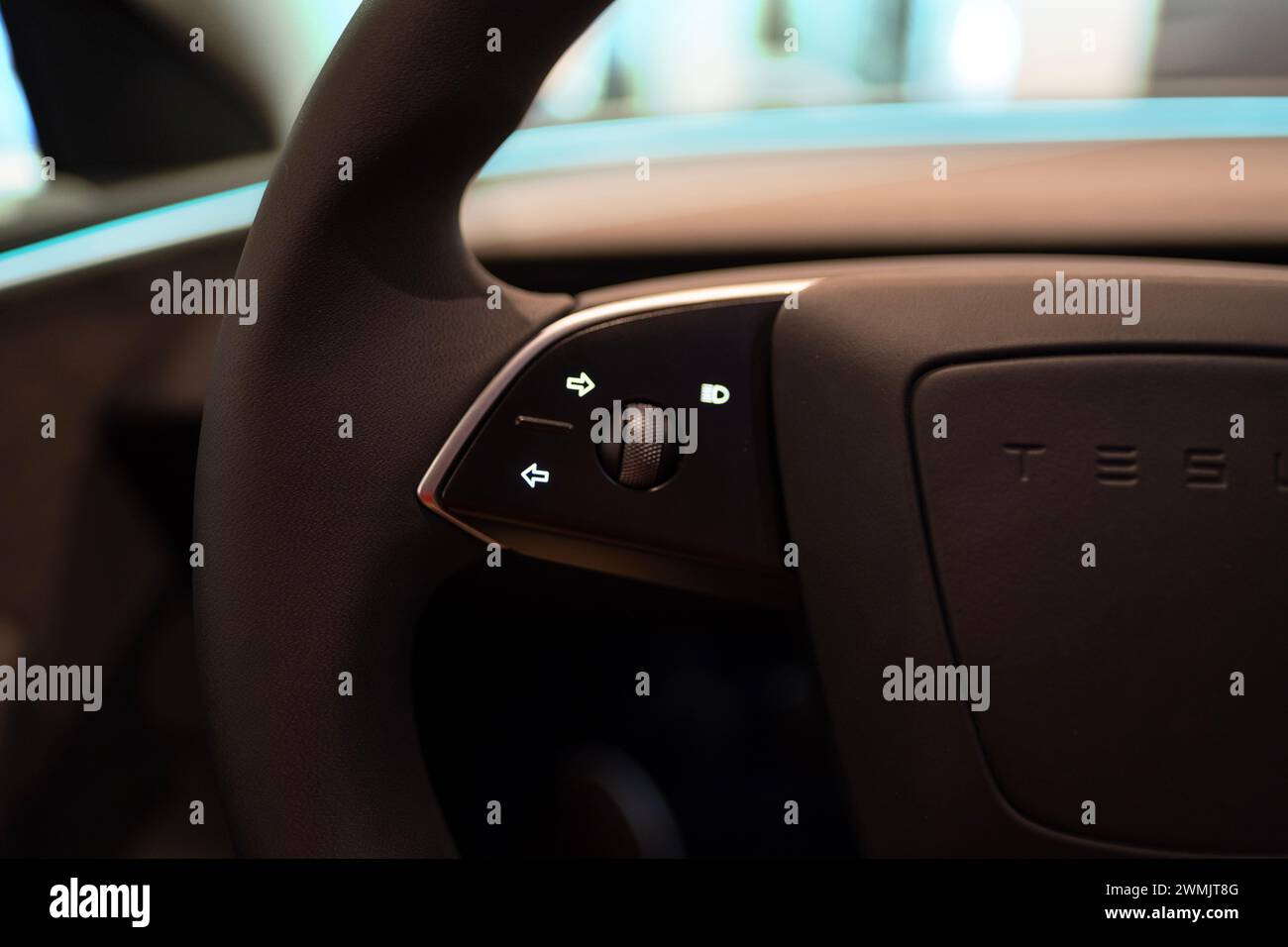 steering wheel, Tesla electric car model 3 Interior, Highland light ...
