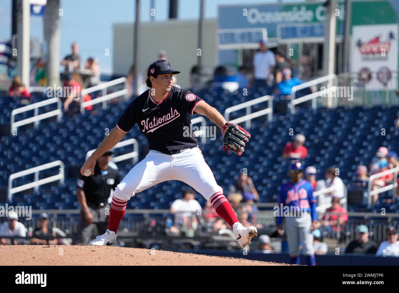 Washington Nationals pitcher Thaddeus Ward throws during the fifth ...