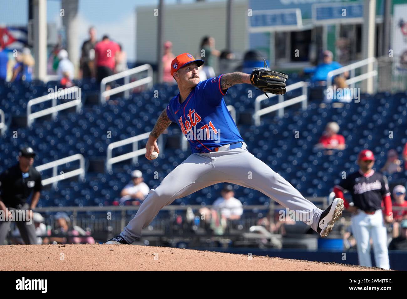 New York Mets pitcher Sean Reid-Foley throws during the fifth inning of ...