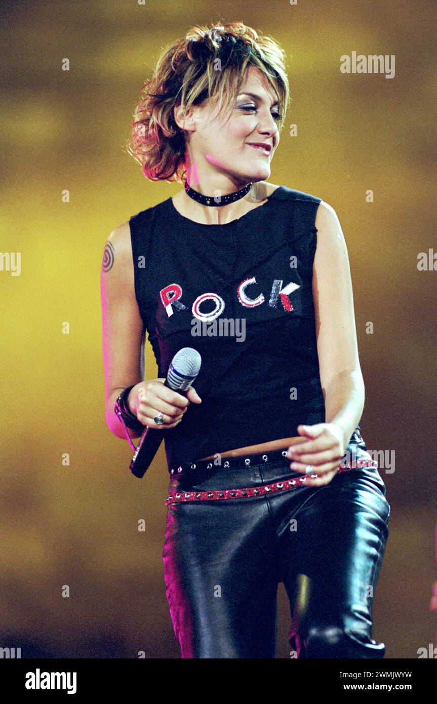 Verona Italy 2000-09-09: Irene Grandi, Italian singer, during the ...