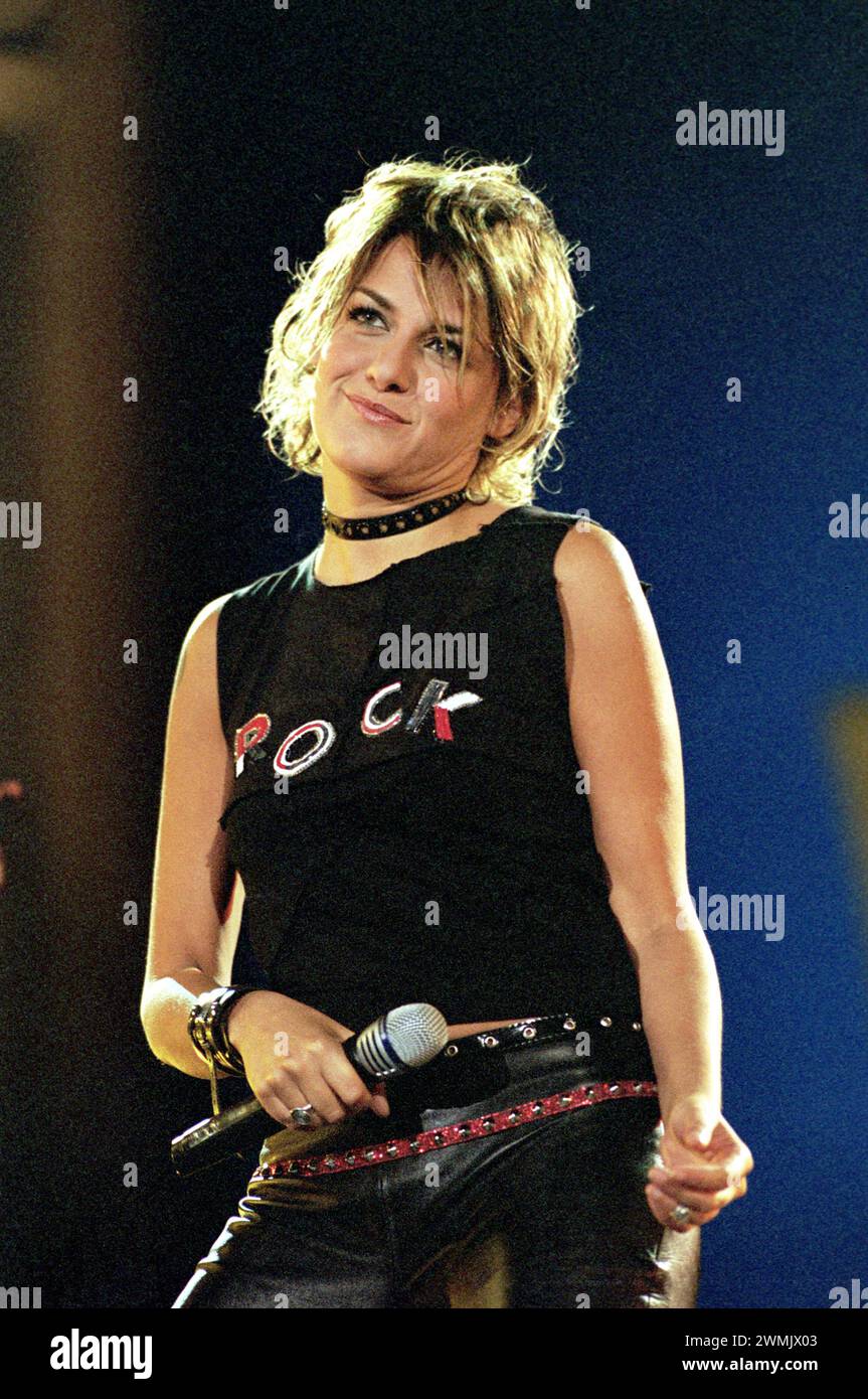 Verona Italy 2000-09-09: Irene Grandi, Italian singer, during the ...