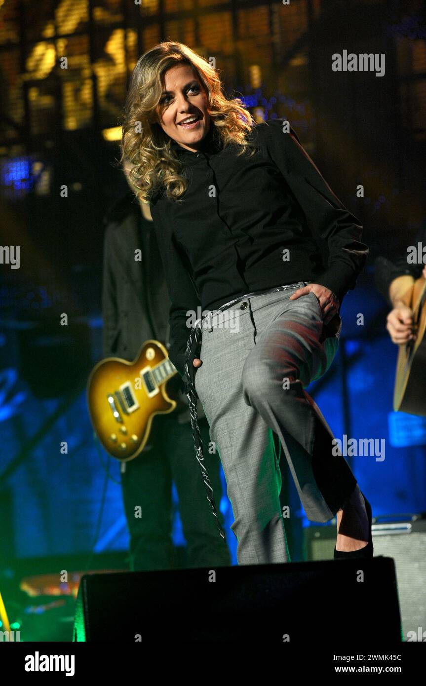 Milan Italy 26/11/2008 : Irene Grandi, Italian singer, during the ...