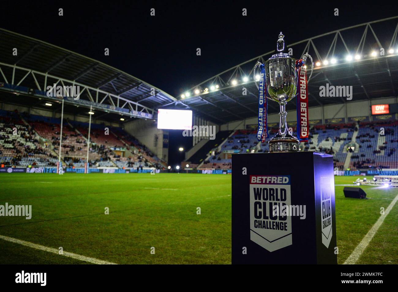 Dw stadium hi-res stock photography and images - Alamy