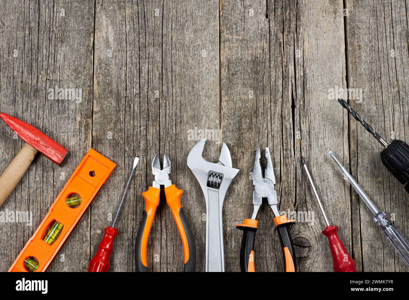 Hardware materials hi-res stock photography and images - Alamy