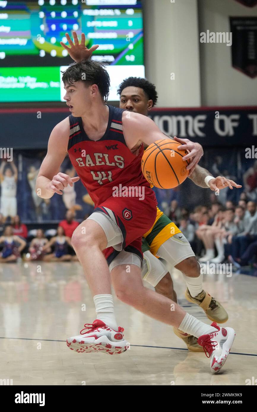Saint Mary's guard Alex Ducas during an NCAA college basketball game ...