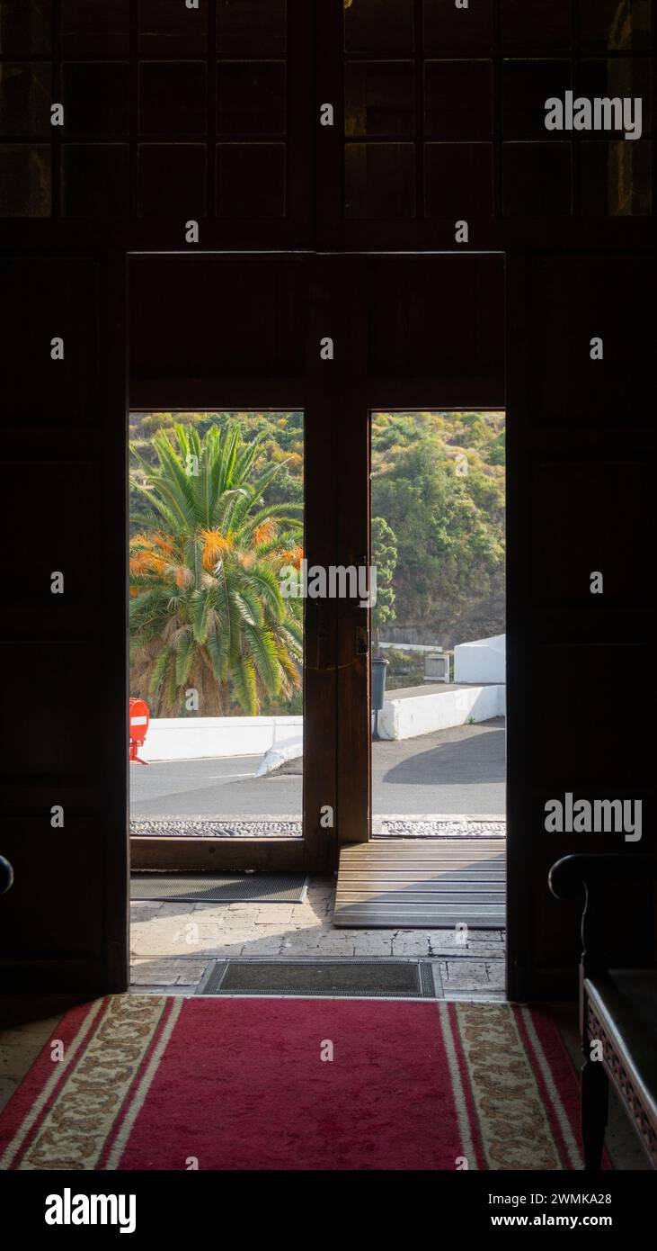 Serene nature escape hi-res stock photography and images - Alamy