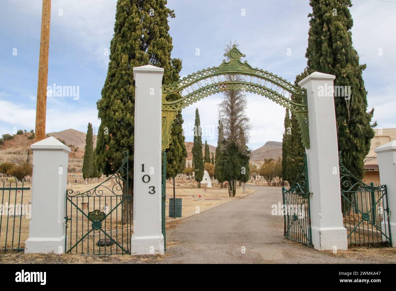 Gravestones arizona hi-res stock photography and images - Alamy
