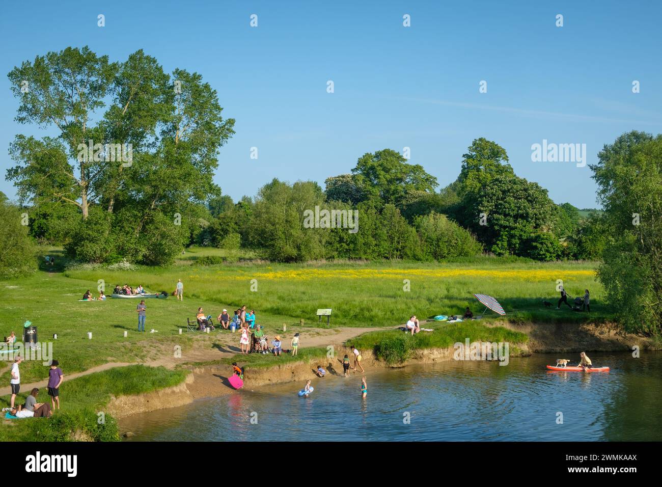 Wallingford Beach, locals and holidaymakers enjoying the Summer ...