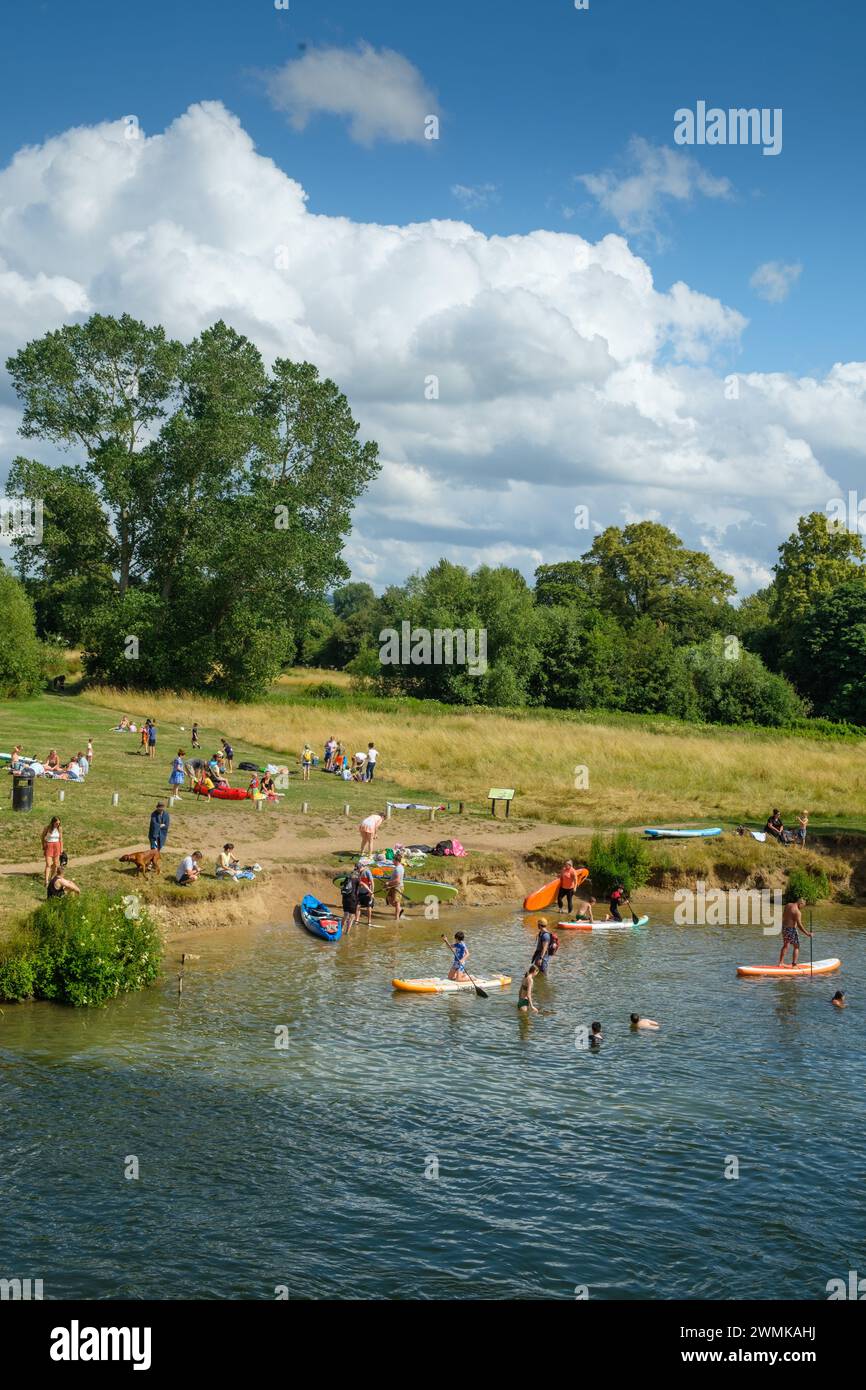 Wallingford river hi-res stock photography and images - Alamy