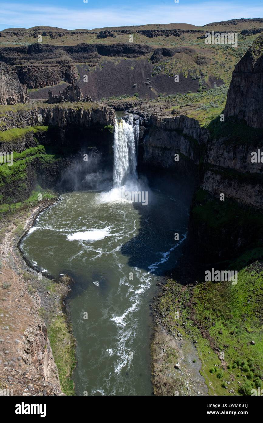 Aerial view of the Palouse Falls in Palouse Falls State Park ...