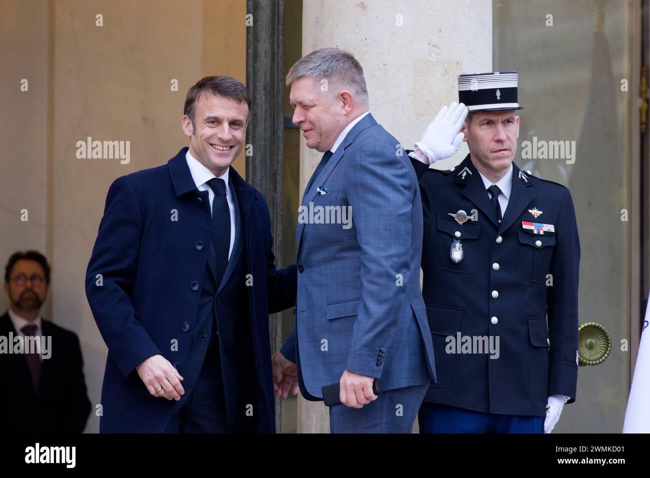 Zelensky emmanuel macron hi-res stock photography and images - Alamy