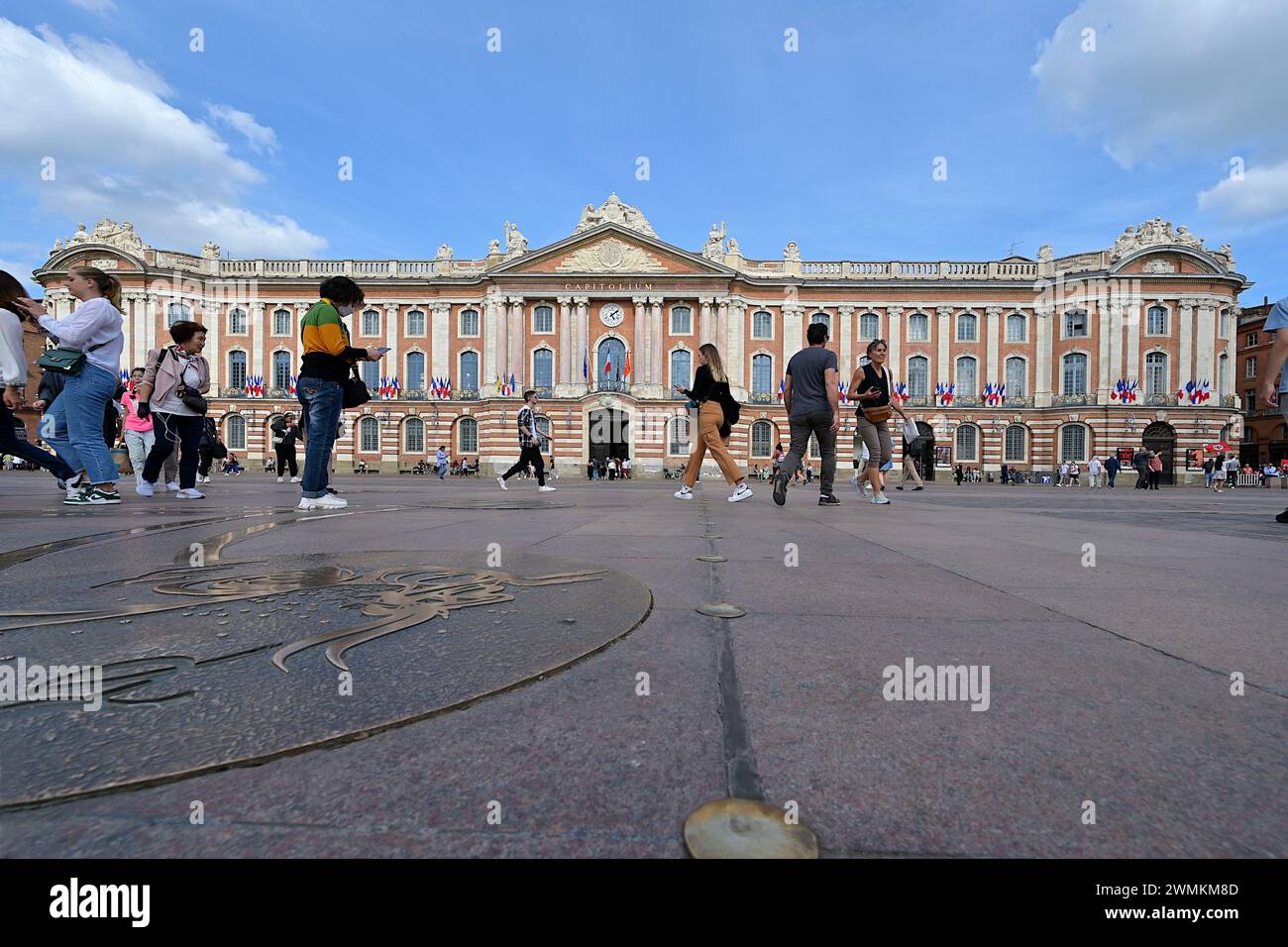 The main facade of the Capitole and its square, the heart of the ...