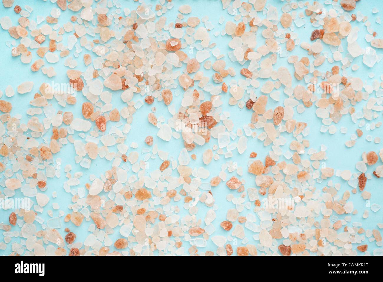 Scattered pink himalayan salt hi-res stock photography and images - Alamy