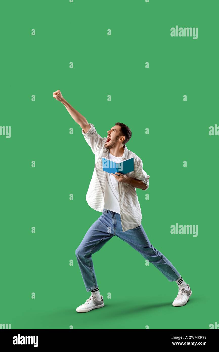 Superhero pose hi-res stock photography and images - Alamy