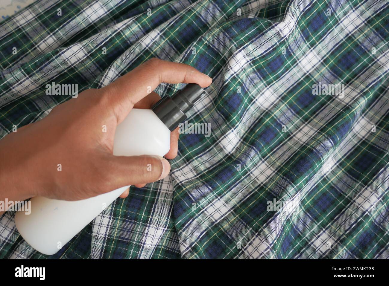 Stain clothes spray hi-res stock photography and images - Alamy