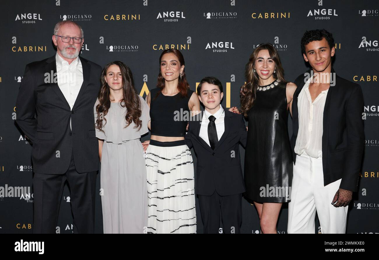David Morse, from left, Mina Severino, Cristiana Dell'Anna, Federico ...