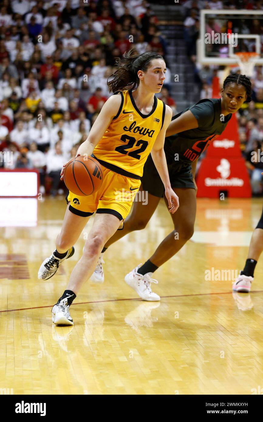 BLOOMINGTON, IN - FEBRUARY 22: Iowa Hawkeyes guard Caitlin Clark (22 ...